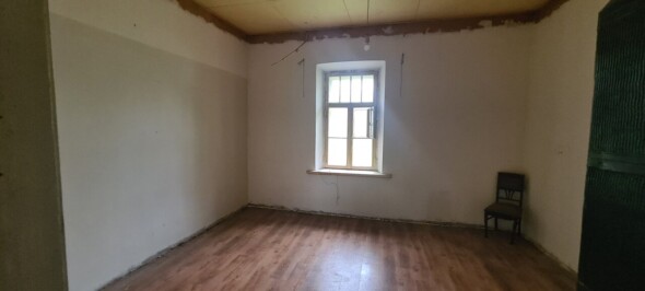 Müüa maja, 3 magamistuba - Raudtee jaama hoone, Sõrve, Harku vald ...