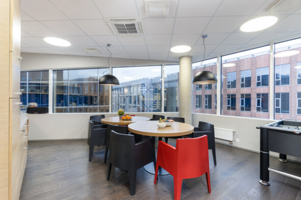 Anda üürile äripind, otstarve määramata, büroo, 201 m² - Laeva 2 ...