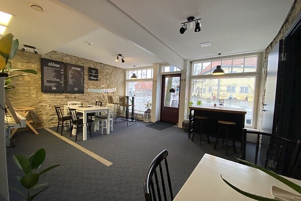 Anda üürile äripind, 47 m² - Kohtu tn 1, Kuressaare linn, Saaremaa vald ...