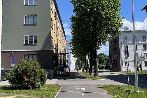 Müüa korter, 2 tuba - Malmi tn 10, Narva, Ida-Virumaa - Kinnisvaraportaal KV.EE