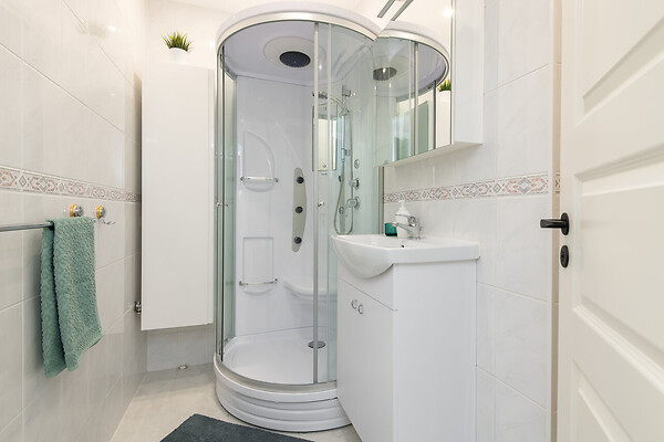 Müüa korter, 2 tuba - Roosikrantsi tn 21, Kesklinn, Tallinn, Harjumaa - Kinnisvaraportaal KV.EE