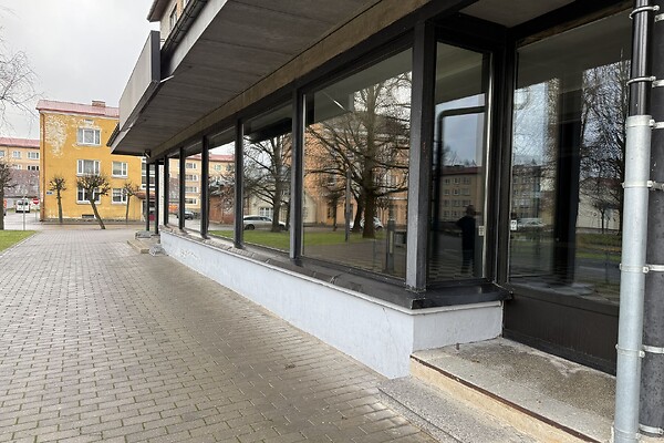 Anda üürile äripind, kaubandus, 290 m² - Lembitu 4, kesklinn, Võru ...